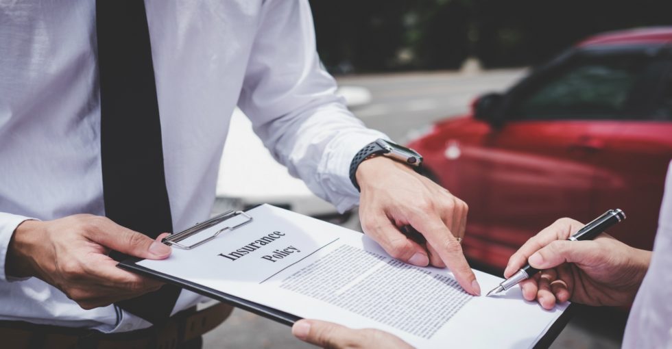 Windshield Replacement and Insurance - Is It Possible?